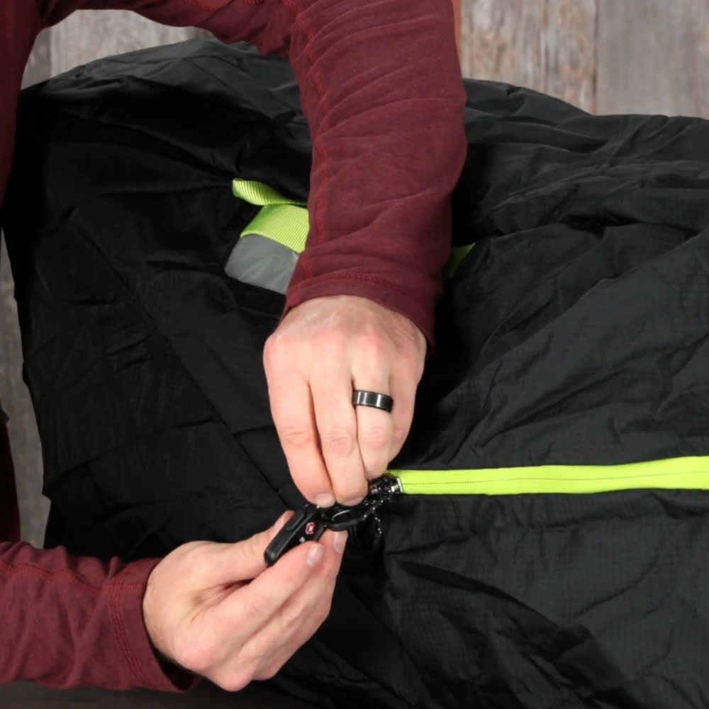 Buy Osprey Airporter Large Rucksack Flight Cover | Transit Bag