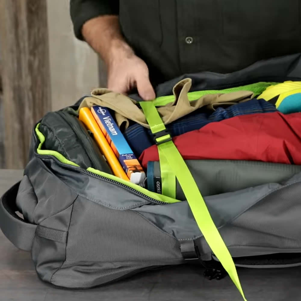 Buy Osprey Fairview 40 Pack | Winter Night Blue, Night Jungle Blue ...