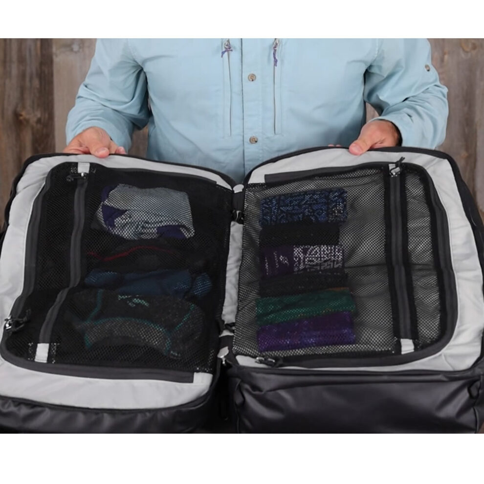 Buy Osprey Transporter Squffel 44 Duffel Bag | Blue Flame & Raven Black