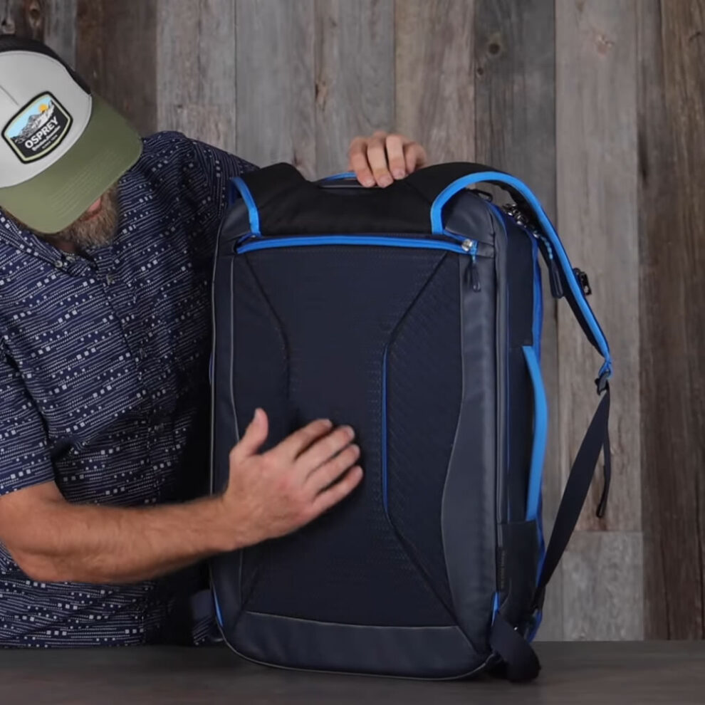 Buy Osprey Transporter Travel Packs 44 | Blue Flame & Raven Black